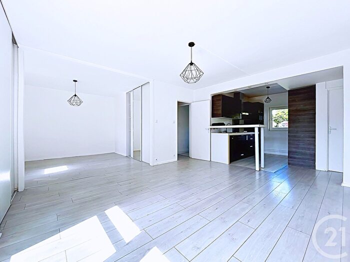 Appartement 5 pièces à vendre - Montbéliard, Faubourg, Mont-Chevis, Chiffogne, Citadelle