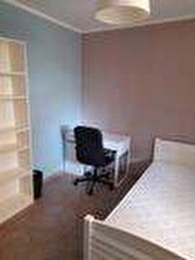 Appartement à louer - Bron Centre-Le Rafour - 4 pièces - 3 chambres