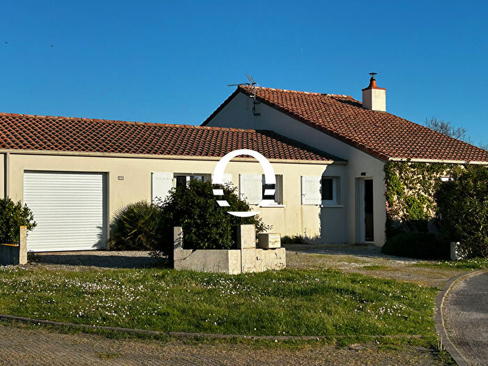 Maison à vendre - Les Moutiers-en-Retz - 5 pièces - 4 chambres