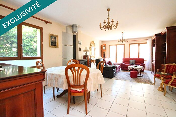 Massy, Massy-Opéra, Petit Massy, La Paix, Les Champarts : Maison 5 pièces à vendre