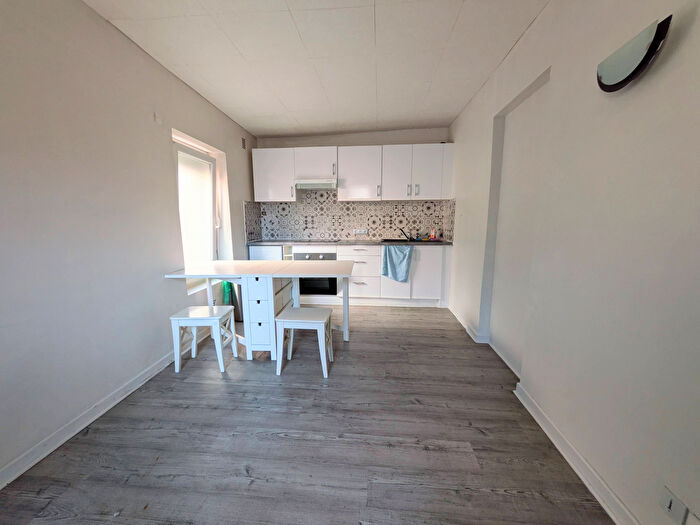 Appartement à louer - Portet-sur-Garonne - 2 pièces - 1 chambre