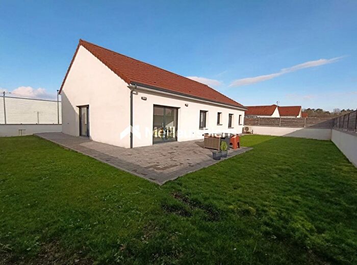 Maison à vendre - Neufchâteau - 4 pièces - 3 chambres