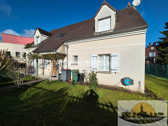 Maison à vendre - Méru, Faubourg Sud - 8 pièces - 5 chambres