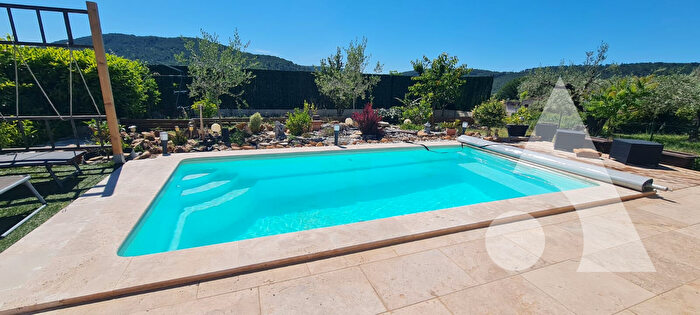 Maison à vendre - Salernes - 4 pièces - 3 chambres