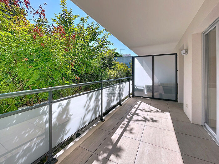 Appartement à vendre - Marseille e , Sainte-Marguerite - 3 pièces - 2 chambres