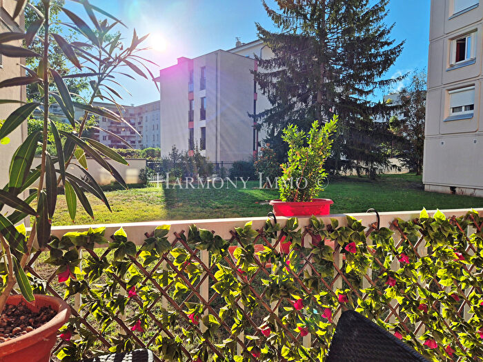 Appartement 2 pièces à Fontaines-sur-Saône, à vendre