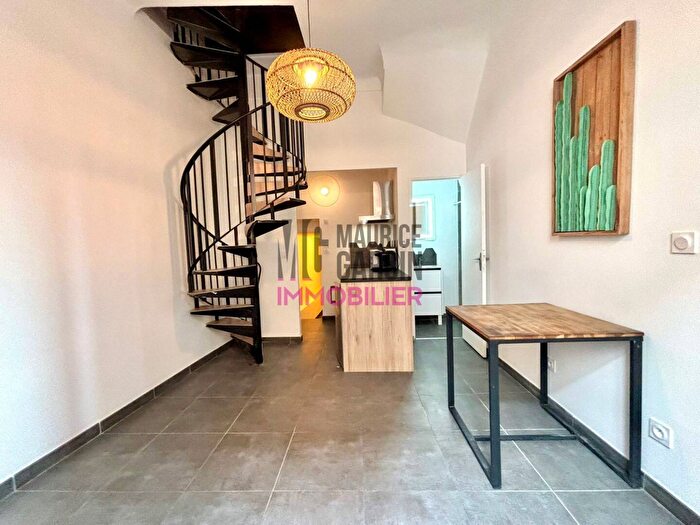 Appartement à louer - Centre Ville, Cavaillon - 2 pièces - 1 chambre