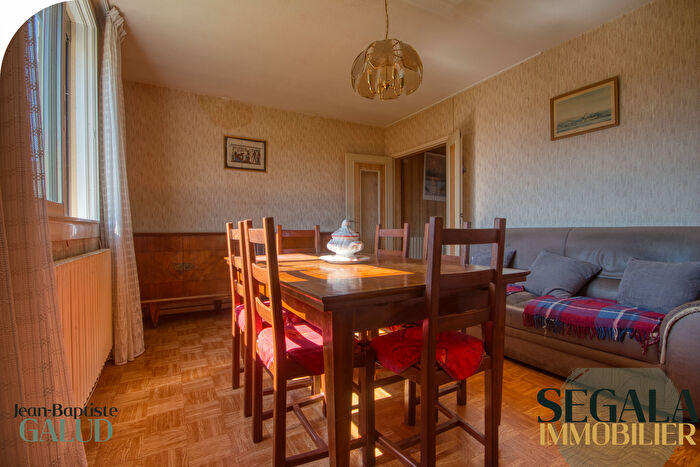 Maison à vendre - Saint-Juéry - 5 pièces - 4 chambres