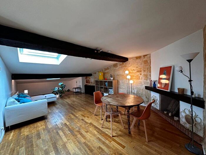 Appartement à louer - Centre ville, Bordeaux - 3 pièces - 2 chambres