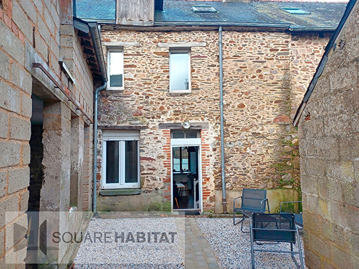 Maison à vendre - Maure-de-Bretagne - 6 pièces - 4 chambres