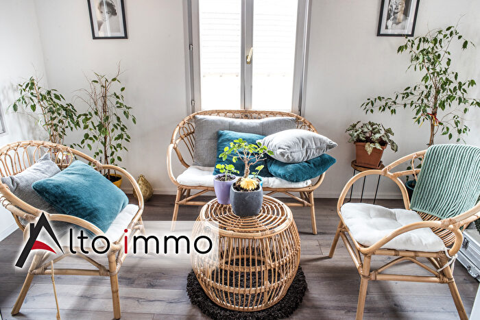 Appartement à vendre - Schirrhein - 4 pièces - 2 chambres