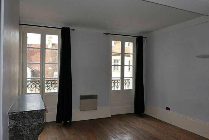 Appartement à louer - Grangier, Dijon - 1 pièce