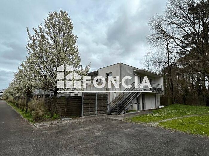 Appartement à louer - Issac-Cerillan, Saint-Médard-en-Jalles - 2 pièces - 1 chambre