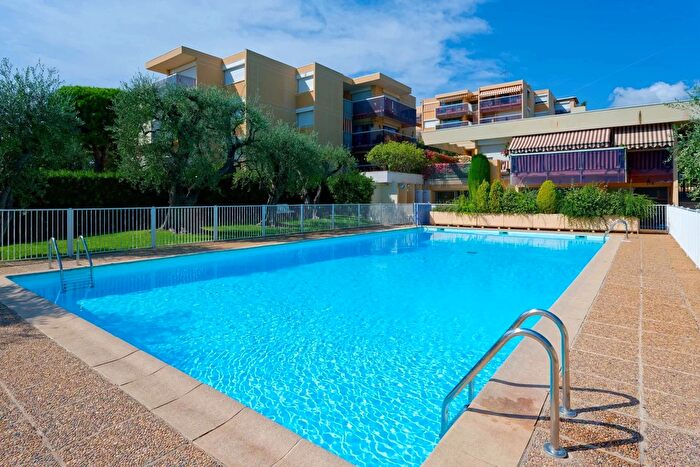 Nice, Fabron : Appartement 4 pièces à vendre