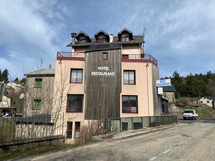 Maison à vendre - Notre-Dame-de-la-Rouvière - 17 pièces