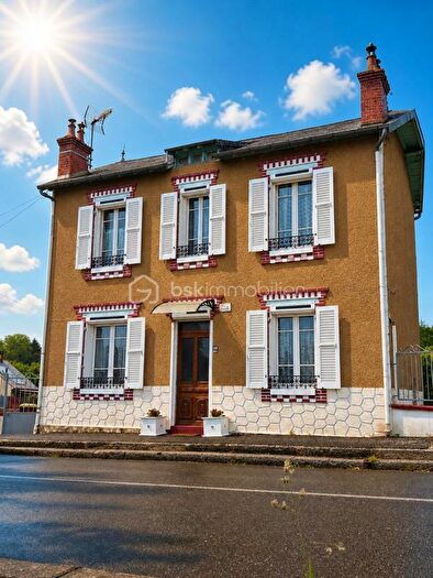 Bonny-sur-Loire : Maison 6 pièces à vendre