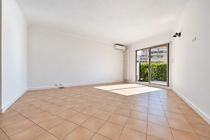 Appartement 2 pièces à louer à Mandelieu-la-Napoule, La Napoule