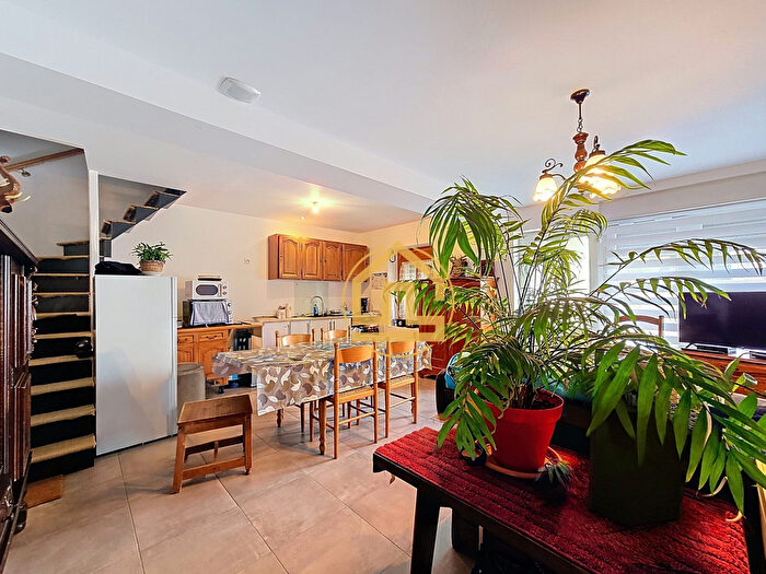 Maison à vendre - Jenlain - 3 pièces - 2 chambres