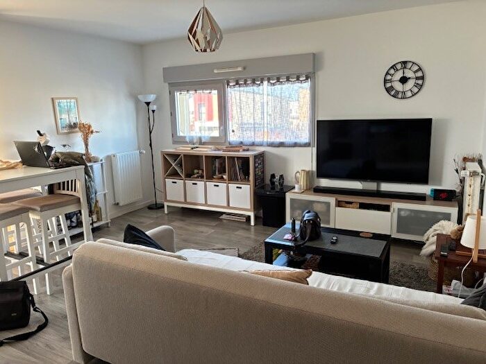 Appartement à louer - Le Rheu - 3 pièces - 2 chambres