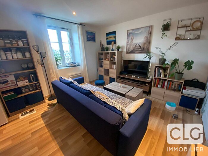 Appartement à louer - Centre Ville, Quimper - 2 pièces - 1 chambre