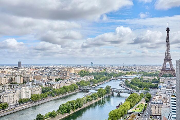 Appartement 5 pièces à Paris 15ème, Emeriau, Zola, à louer