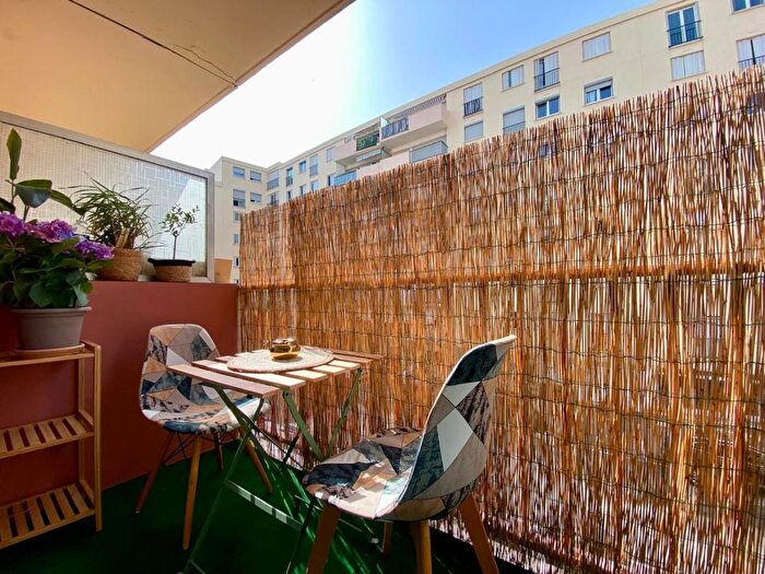 Appartement 1 pièce à louer à Nice, Arenas