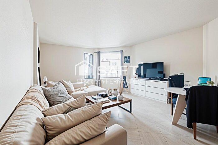 Appartement à vendre - Créteil, Echat - 2 pièces - 1 chambre