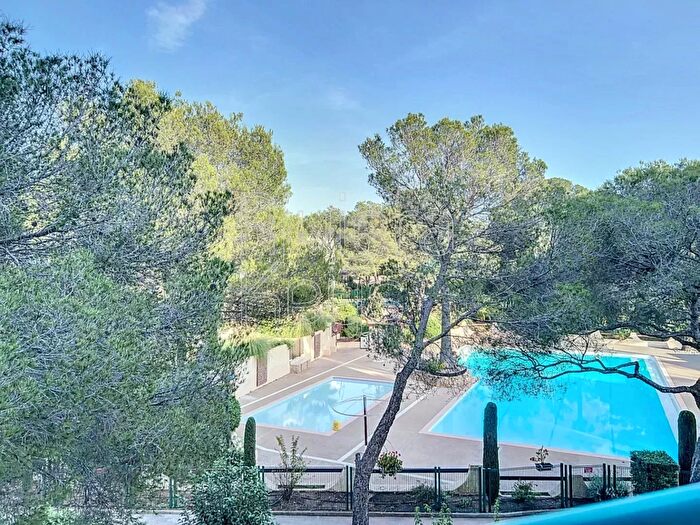 Appartement à vendre - Saint-Raphaël, Boulouris - 3 pièces - 2 chambres