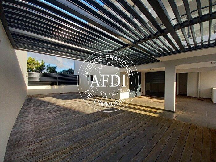 Appartement à louer - Fort-de-France - 3 pièces - 2 chambres