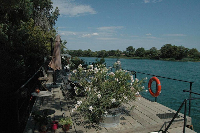 Avignon, Barthelasse, Ile Piot - Maison 5 pièces à vendre