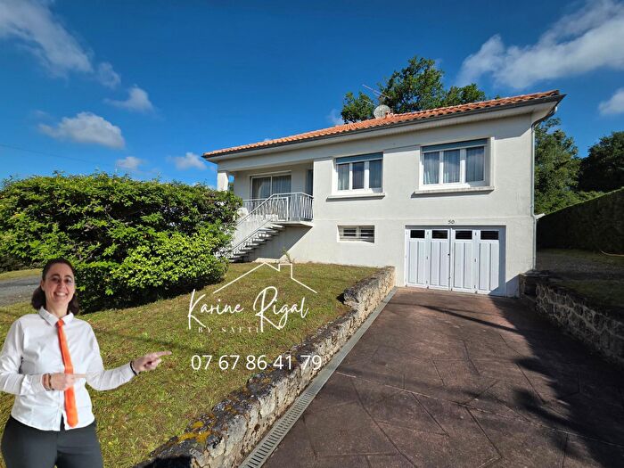 Maison 5 pièces à Montendre, à vendre