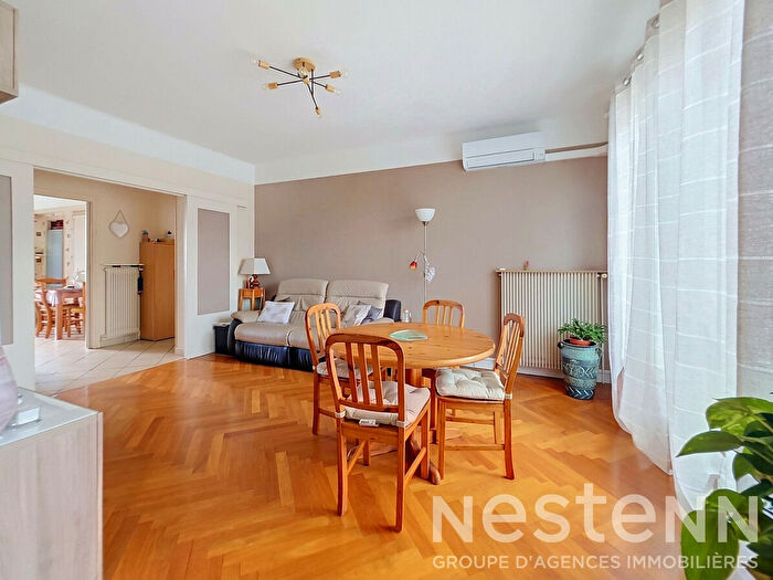 Appartement 4 pièces à Saint-Bonnet-de-Mure, à vendre