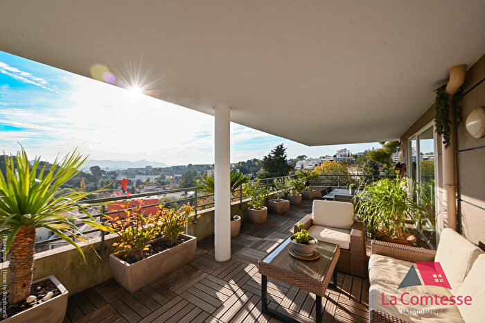 Appartement à vendre - Marseille e , Les Caillols - 4 pièces - 3 chambres