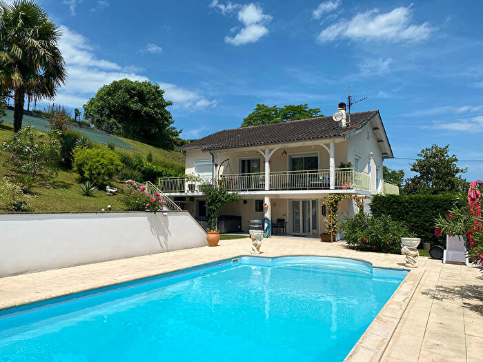 Maison à vendre - Gurmençon - 5 pièces - 3 chambres