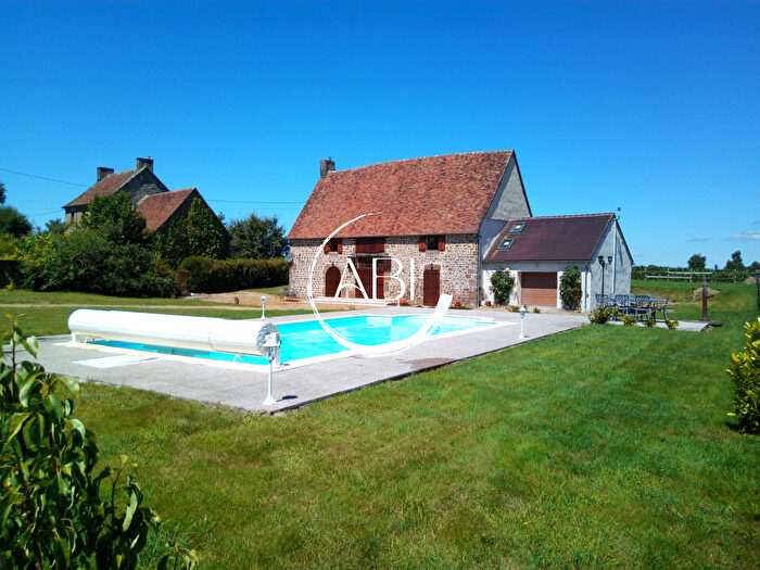 Maison à vendre - Saint-Fraimbault - 6 pièces - 4 chambres