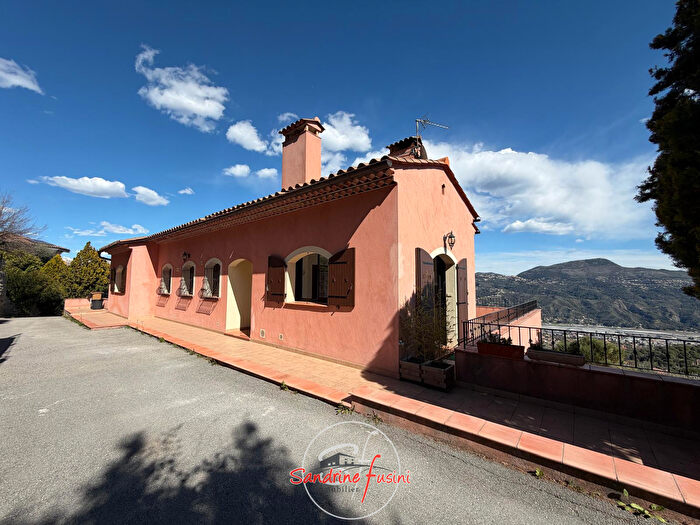 Maison à louer - Carros - 4 pièces - 3 chambres