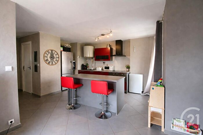 Appartement 3 pièces à Villefranche-sur-Saône, Centre-ville, à vendre
