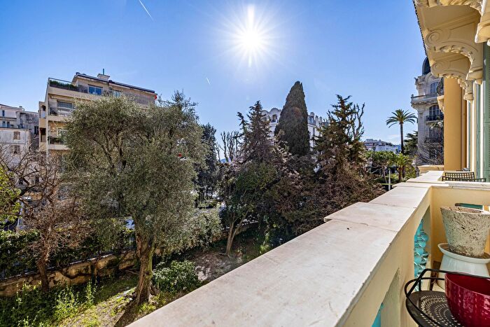 Appartement à vendre - Nice, Cimiez - 5 pièces - 4 chambres