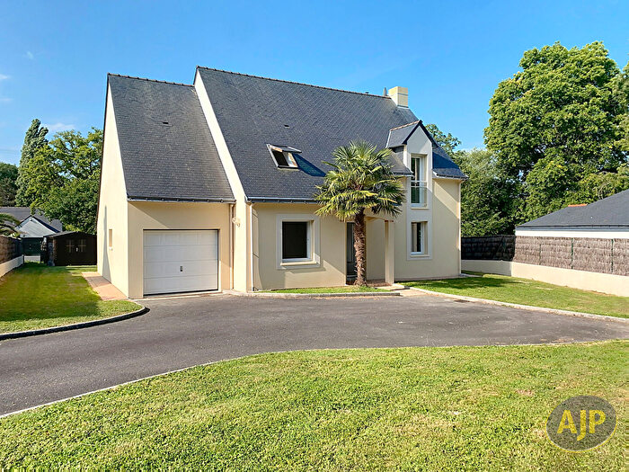 Maison à louer - Treillières - 6 pièces - 4 chambres