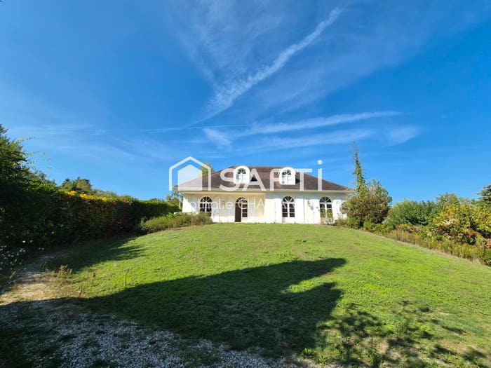 Maison 11 pièces à Eysines, Le Vigean, à vendre