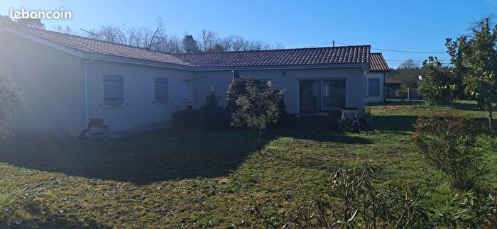 Maison à vendre - Saint-Symphorien - 4 pièces - 3 chambres