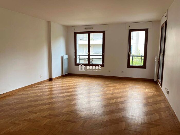 Appartement à louer - Bécon, Courbevoie - 4 pièces - 3 chambres