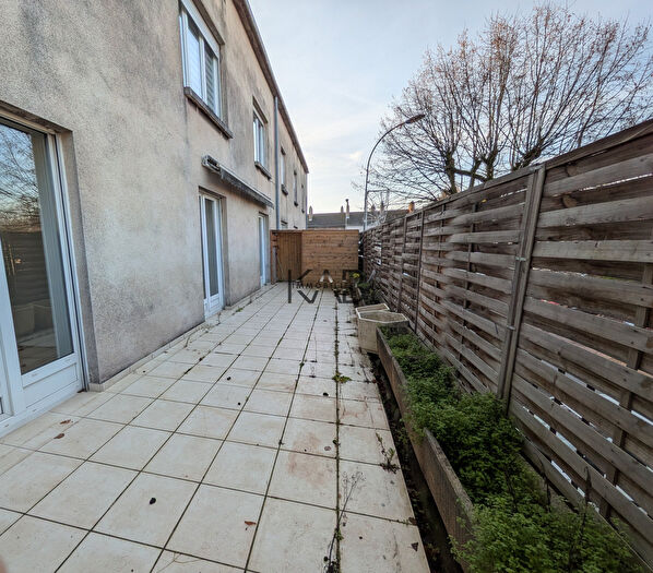 Appartement à louer - Maizières-lès-Metz - 4 pièces - 2 chambres