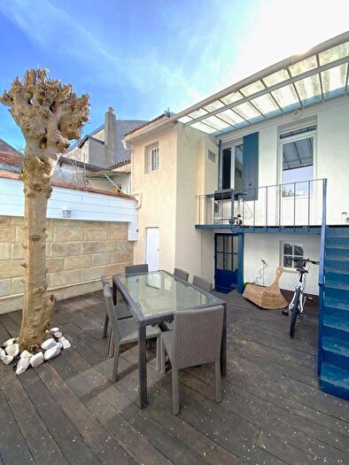 Maison à louer - Bordeaux - 3 pièces - 2 chambres