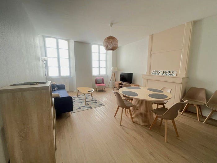 Appartement 4 pièces à Saint Geraud, Aurillac, à louer