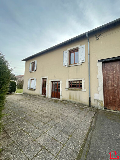Maison à louer - Limey-Remenauville - 7 pièces - 5 chambres