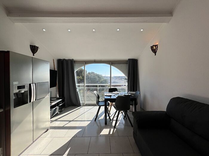 Appartement à louer - Sète, La Corniche - 2 pièces - 1 chambre