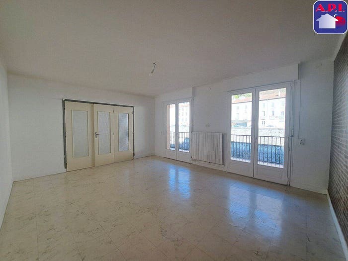Centre Ancien, Foix - Appartement 3 pièces à louer