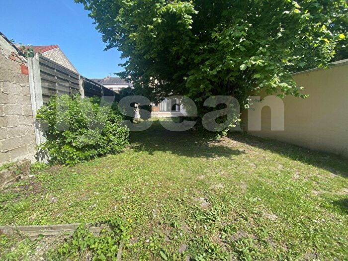 Beaumont-Vauquois, Orléans - Maison 4 pièces à louer