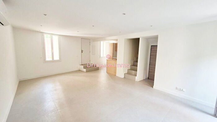 Maison 4 pièces à vendre - Marseille 4ème, Chutes Lavie